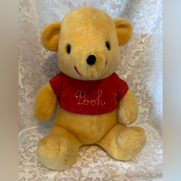 Disney | Toys | Vintage 7s Winnie The Pooh Plush Original Price Tag ...